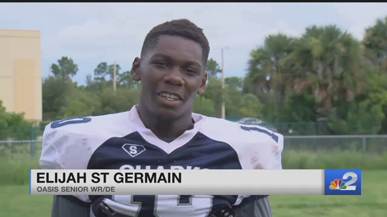 Oasis Sharks football team gears up to make a run at the playoffs - YouTube