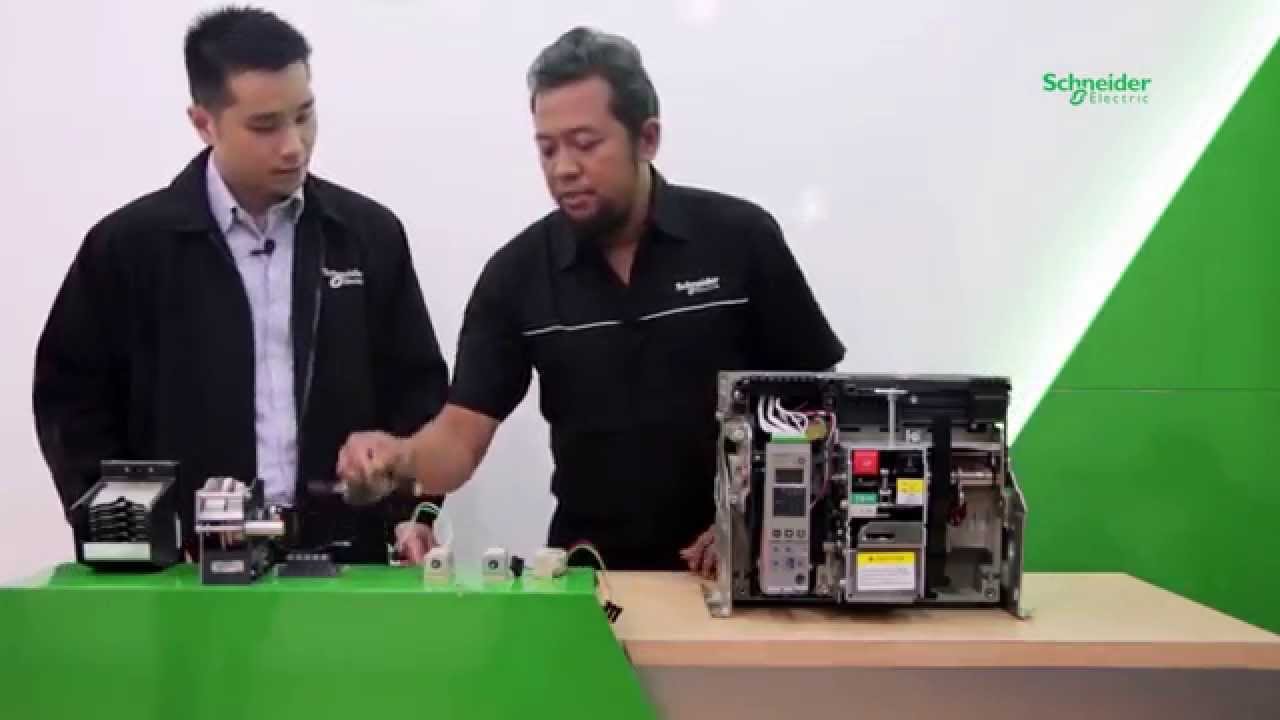 Cara Pasang Aksesoris ACB (Air Circuit Breaker) EasyPact MVS - YouTube