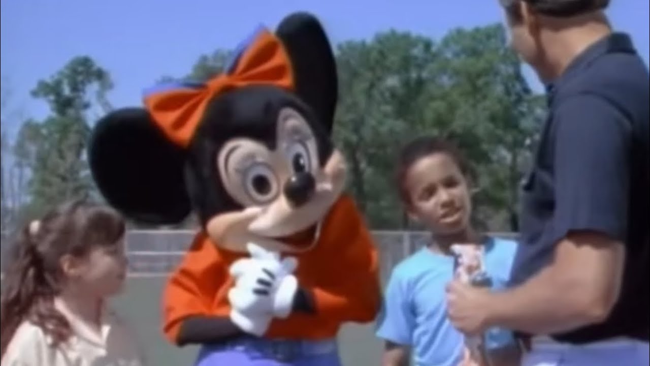 Minnie’s Science Field Trips: Johnson Space Center (PREVIEW) - YouTube