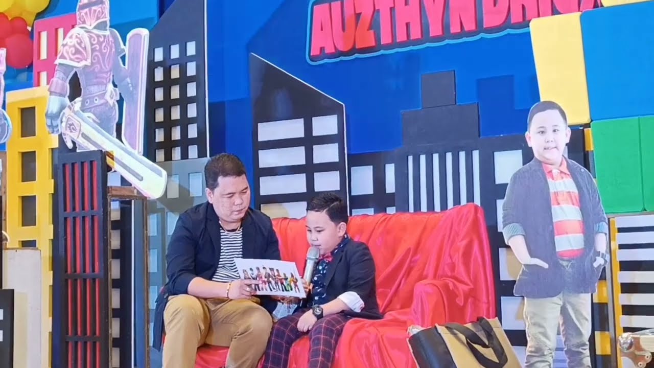 ROBLOX 7th Birthday Party Theme / Dricx @7 / ROBLOX Balloon Decorations ...