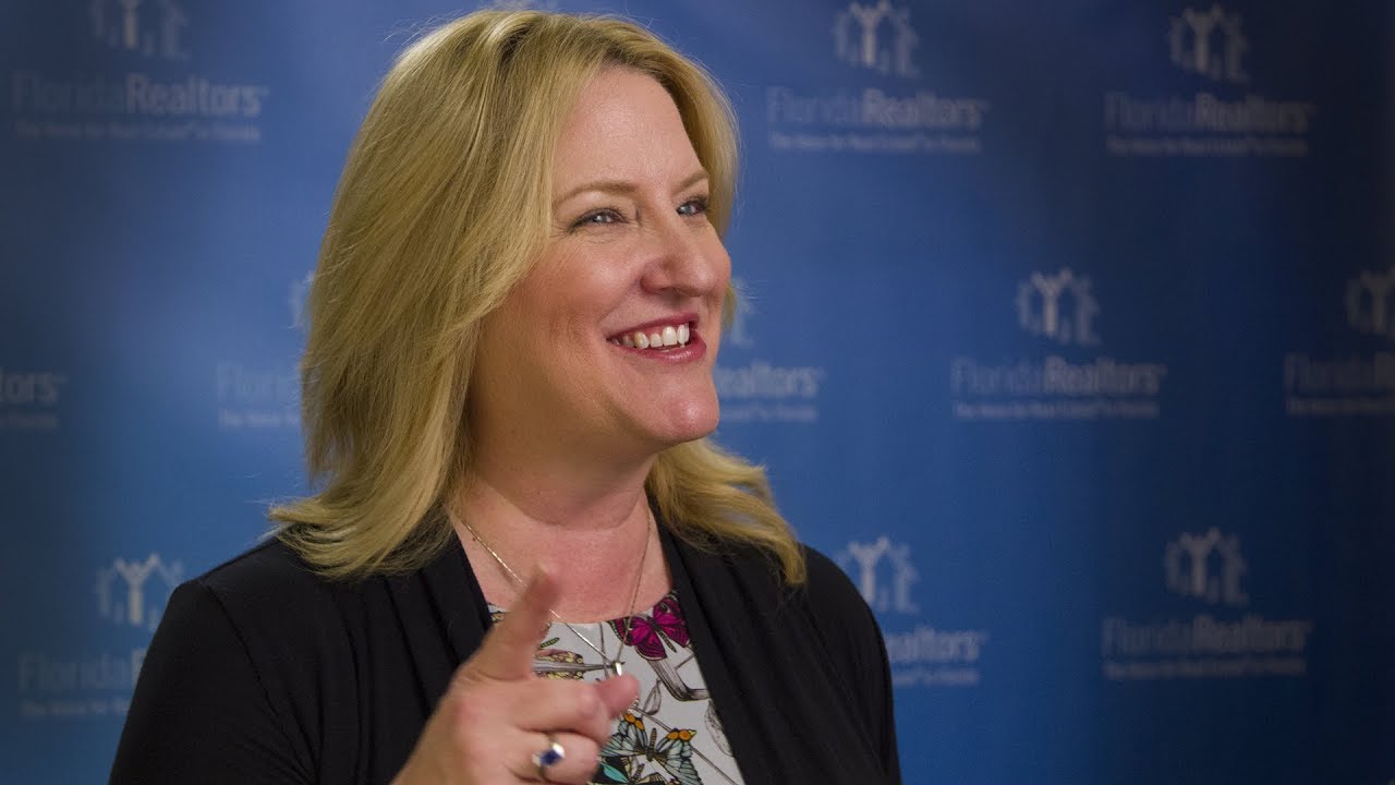 Kim Knapp: Lessons Learned in Building My Team - YouTube