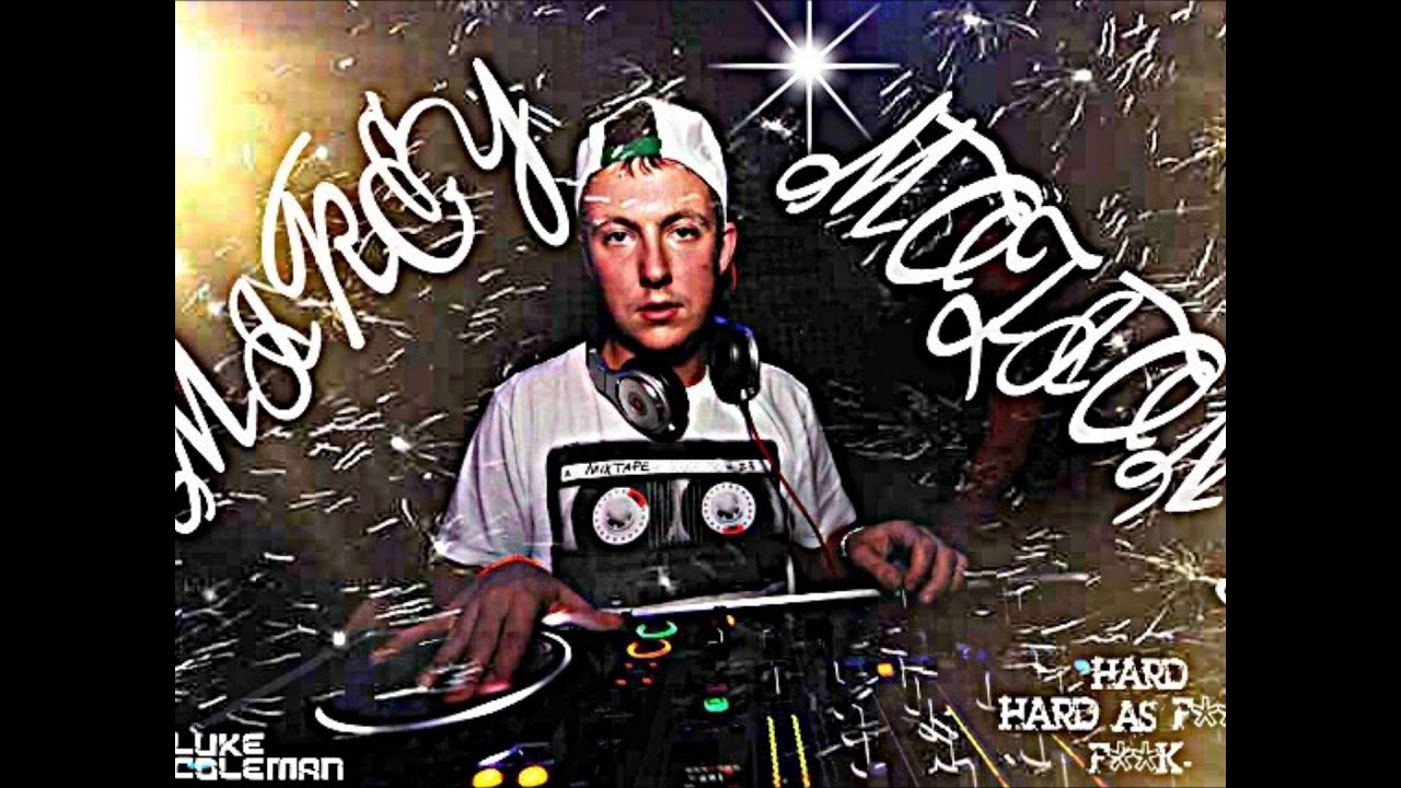Mikey Motion & Chuff - Natural Born Killerz (HQ+Pitched) - YouTube