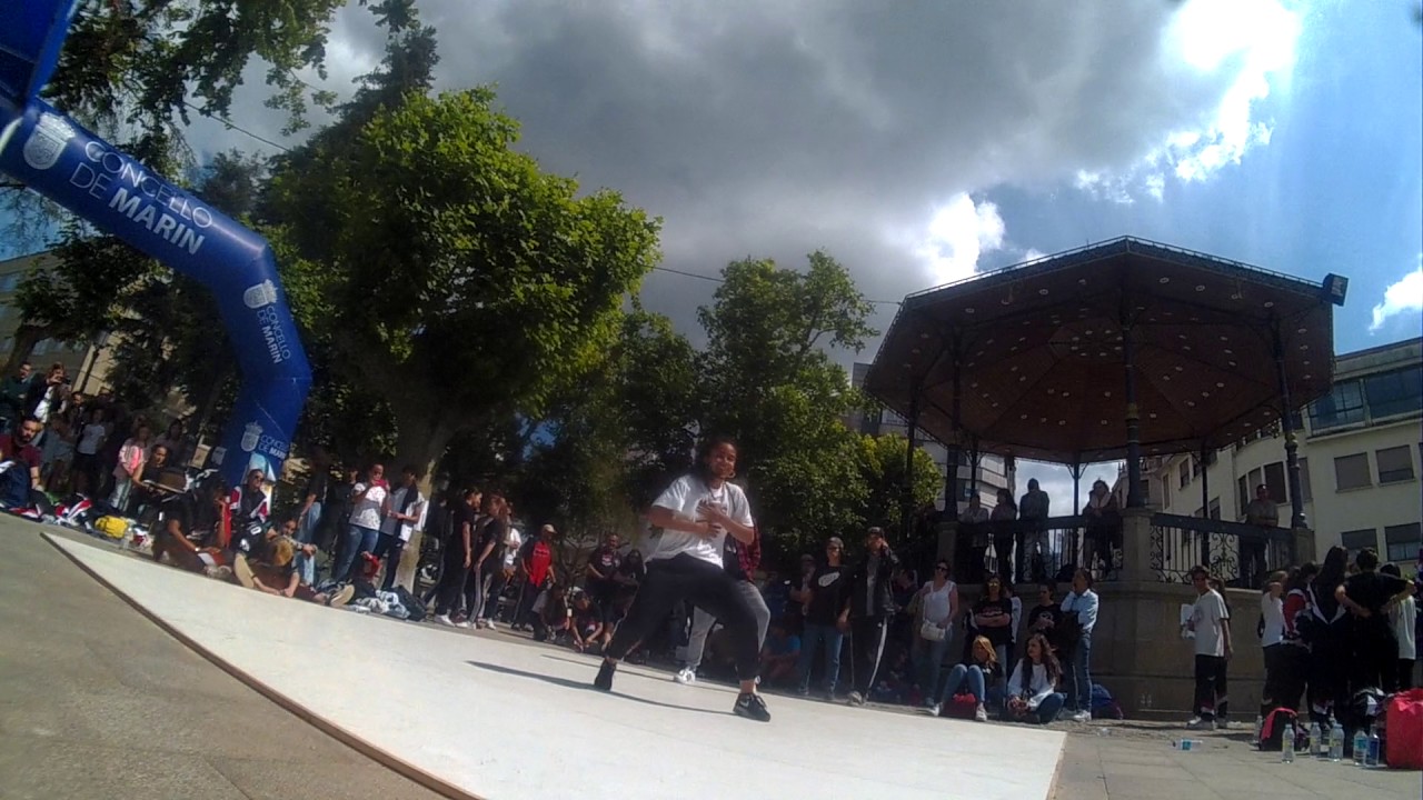 sara trellez a Coruña filtro marin hip hop - YouTube