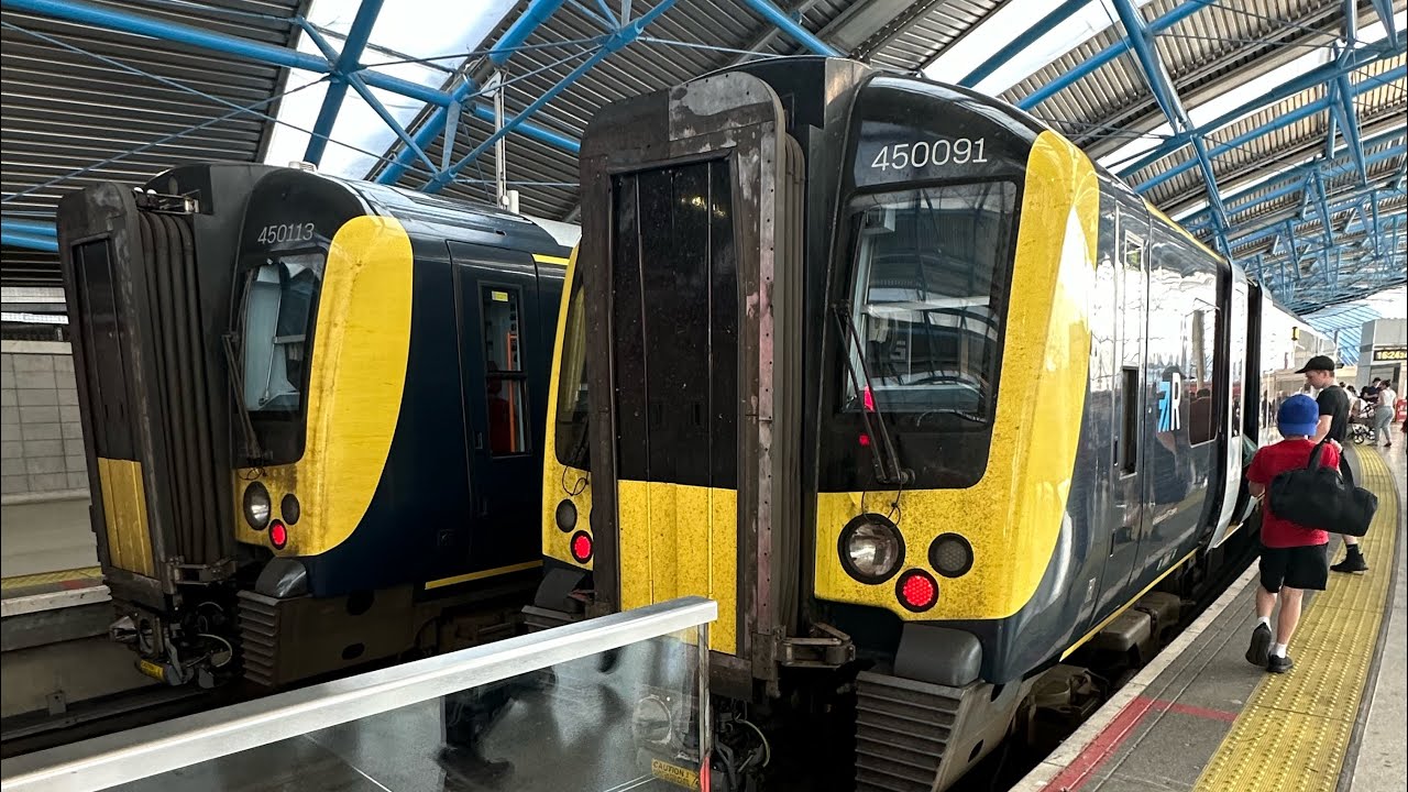 SWR Class 450 Desiro Train Ride To Chiswick - YouTube