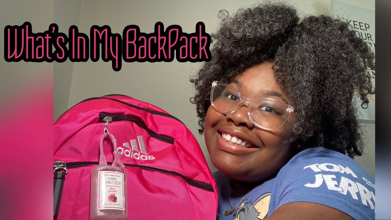 What's In My Backpack 🎒 - YouTube