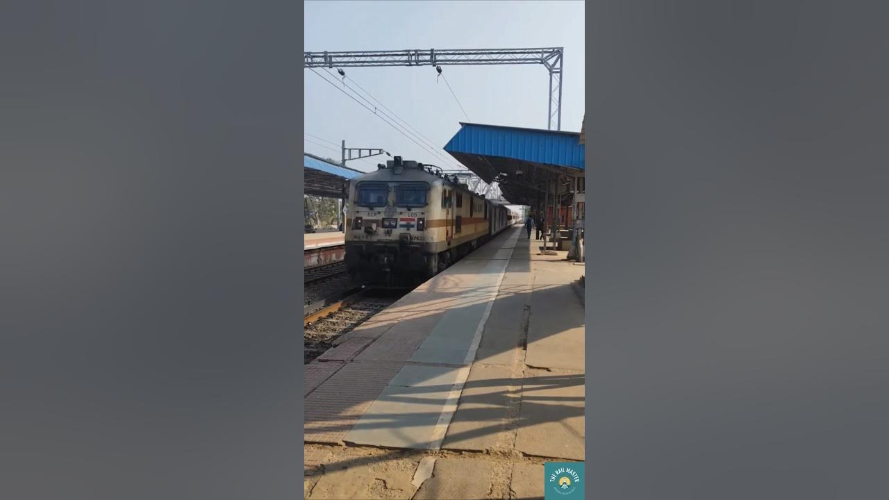 Howrah⇌Patna Jan Shatabdi Express on Full Speed ||#ytshorts #trending #shorts #youtubeshorts # ...