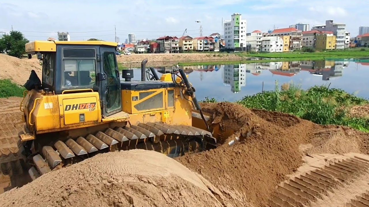 Incredible Showing new project heavy Dozer working push sand Filling Up ...