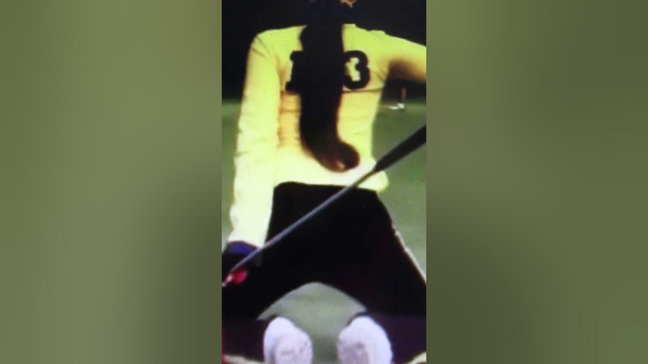 Putting Is Easy When The Caddy Shakes Her Booty Youtube