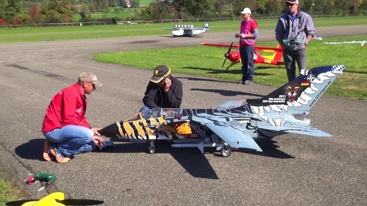RC Tornado Panavia ECR Scale Turbine Model Jet with working Swap-Wings ...