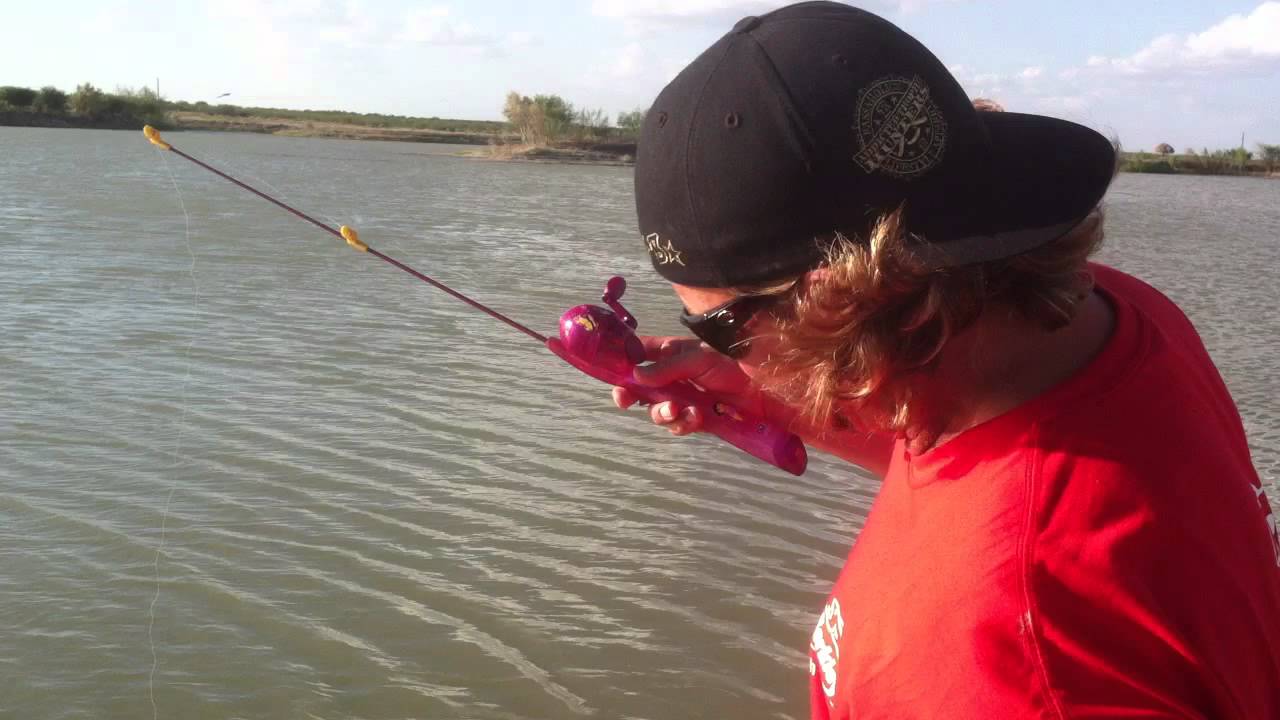 Alton Jones videos Byron Velvick with a Dora the Explorer fishing rod ...