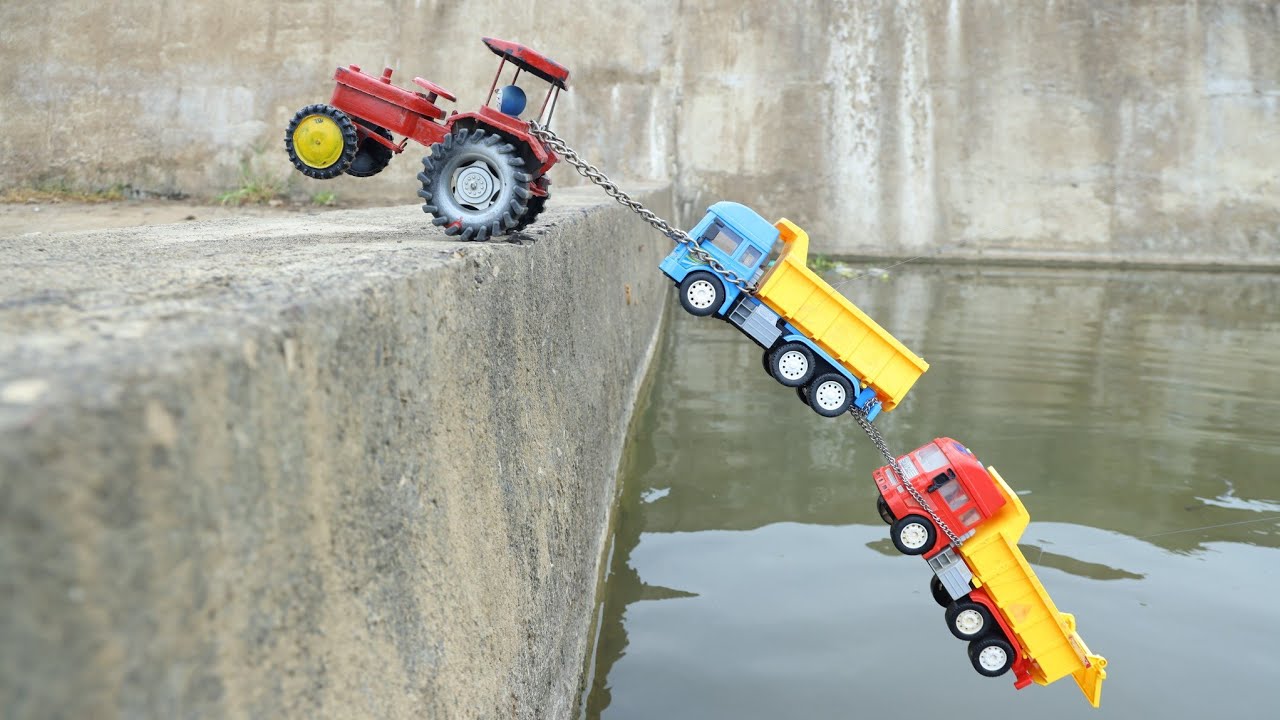Double Tipper Dumper Accident Pulling Out Mahindra Tractor ? Swaraj ...