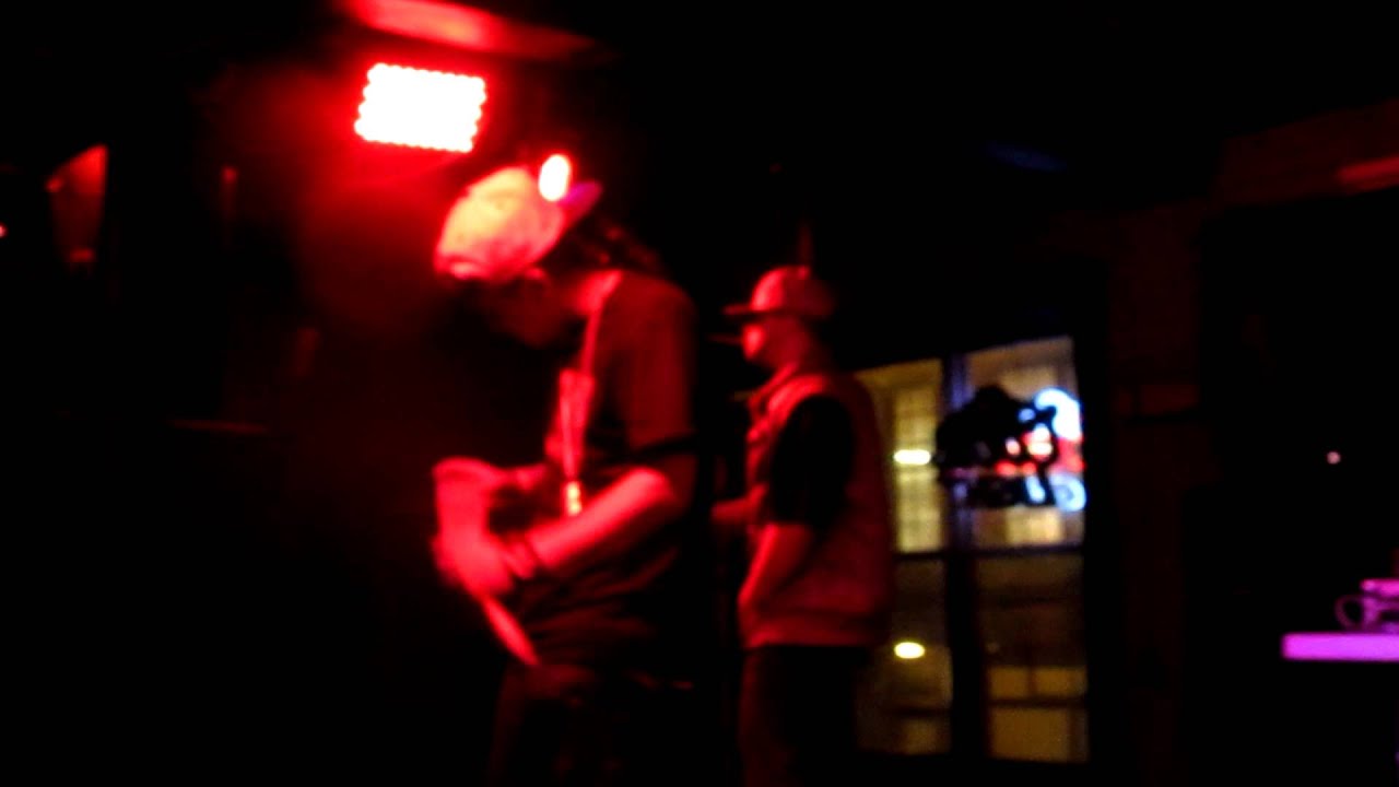 Monee Live at PVD Social Club - YouTube