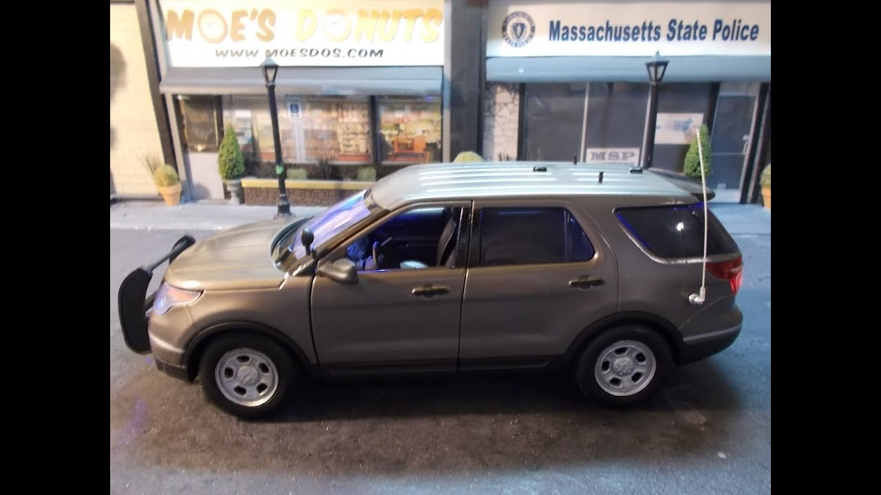 Massachusetts State Police 1/18 scale unmarked Ford Explorer with ...
