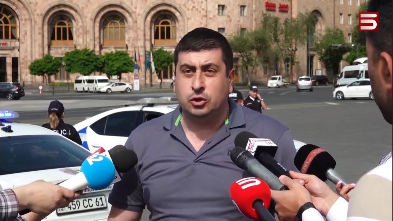 Զինվորական կացարանում հրդեհի պատճառով զոհված զինվորների հարազատները