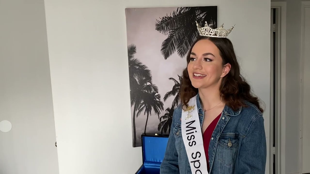 Who Is Maria Hoyt? - YouTube