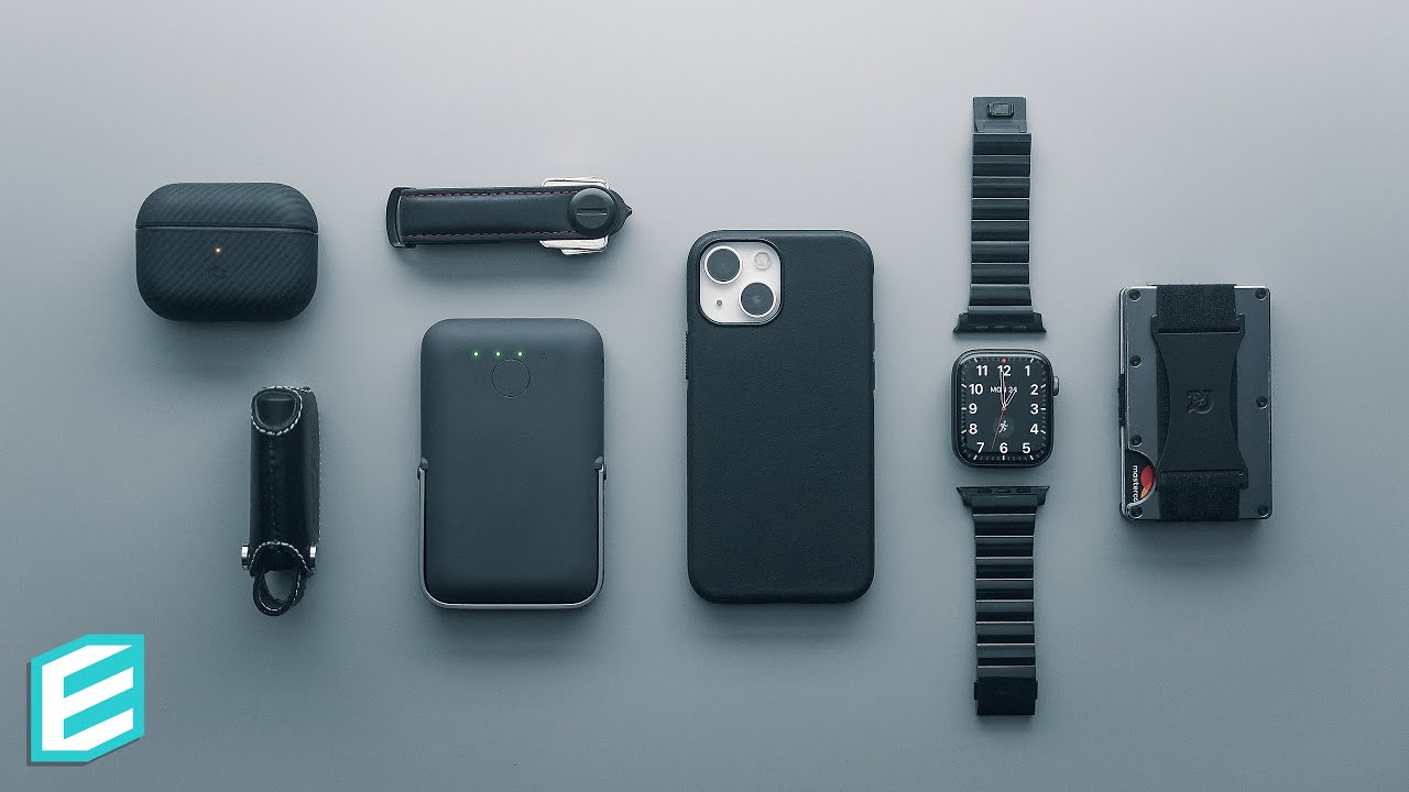 My Weekend Tech Essentials - YouTube