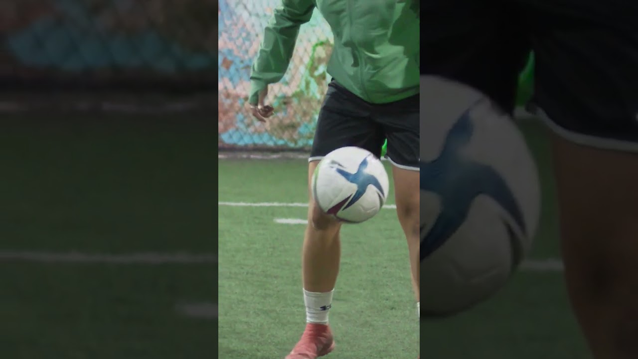 What a soccer trick. Girl doing soccer tricks. #soccer #soccerball ...
