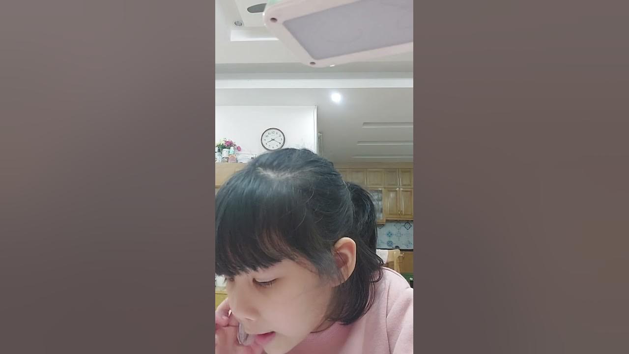 Ph.Hoa-W10G D1-Sentence - YouTube