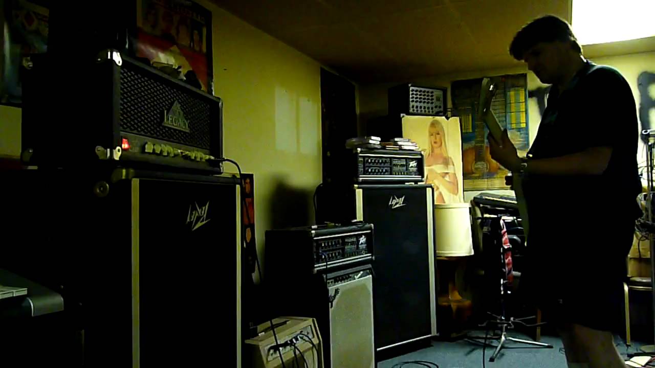 2005 Gibson Flying V IN HI DEF threw my Carvin Legacy 100 watt head ...