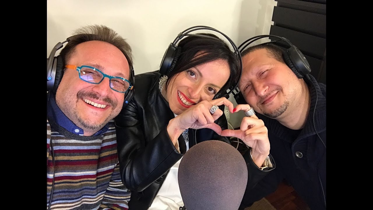 I fuorionda di Dopocena con... Perla Liberatori e Gianluca Crisafi - 16 ...