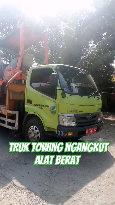Truk Towing Ngangkut Alat Berat - YouTube