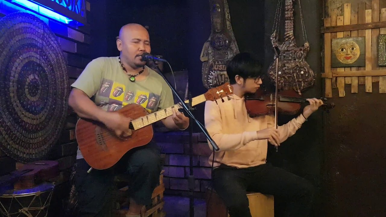 Tao Cover by Lakbai Musika ni Brixio & Ian🎶👍 - YouTube