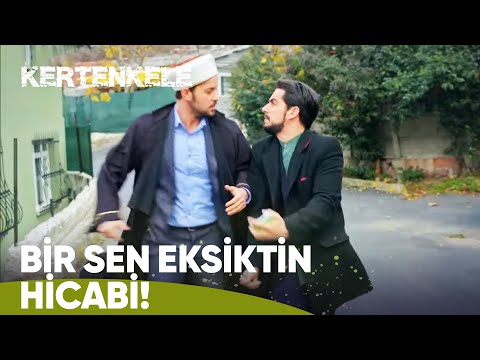 Tüm mahalle Murat Hoca'yı kovaladı - Kertenkele 82. Bölüm