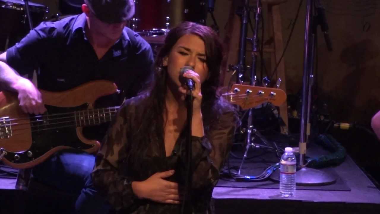 "Help This Hurt" in HD - Alexa Carter 7/25/2012 - YouTube
