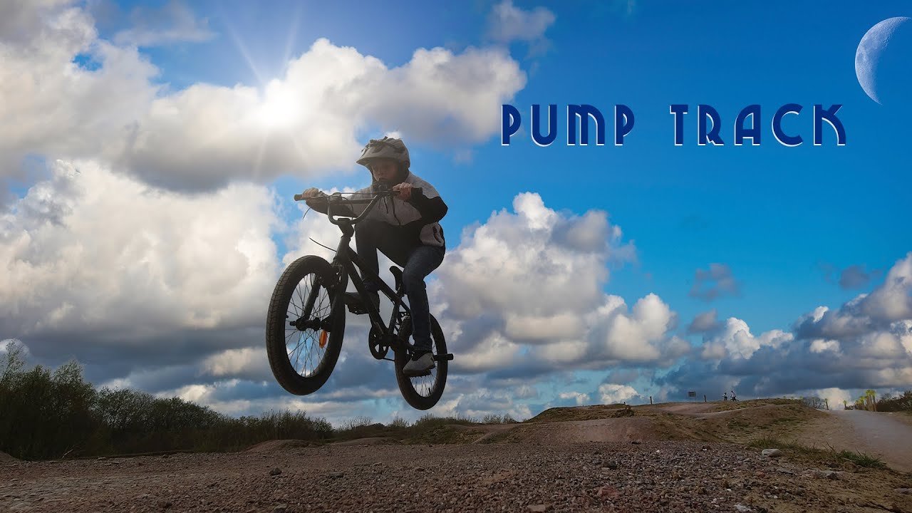 Pump Track BMX - YouTube
