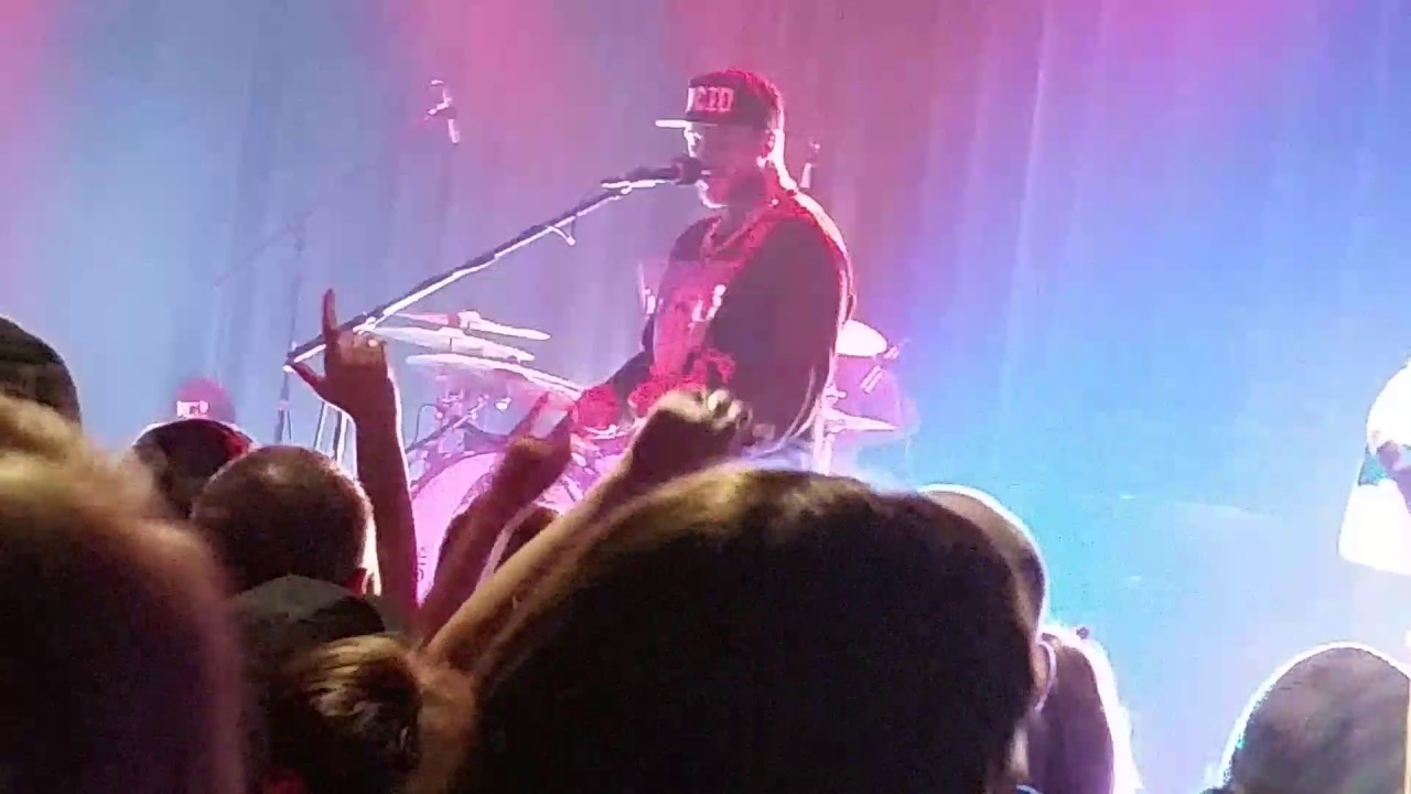 Highly Suspect "little one" Dallas tx - YouTube