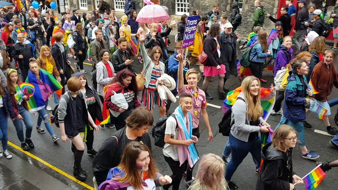Edinburgh Pride March 2018 - YouTube