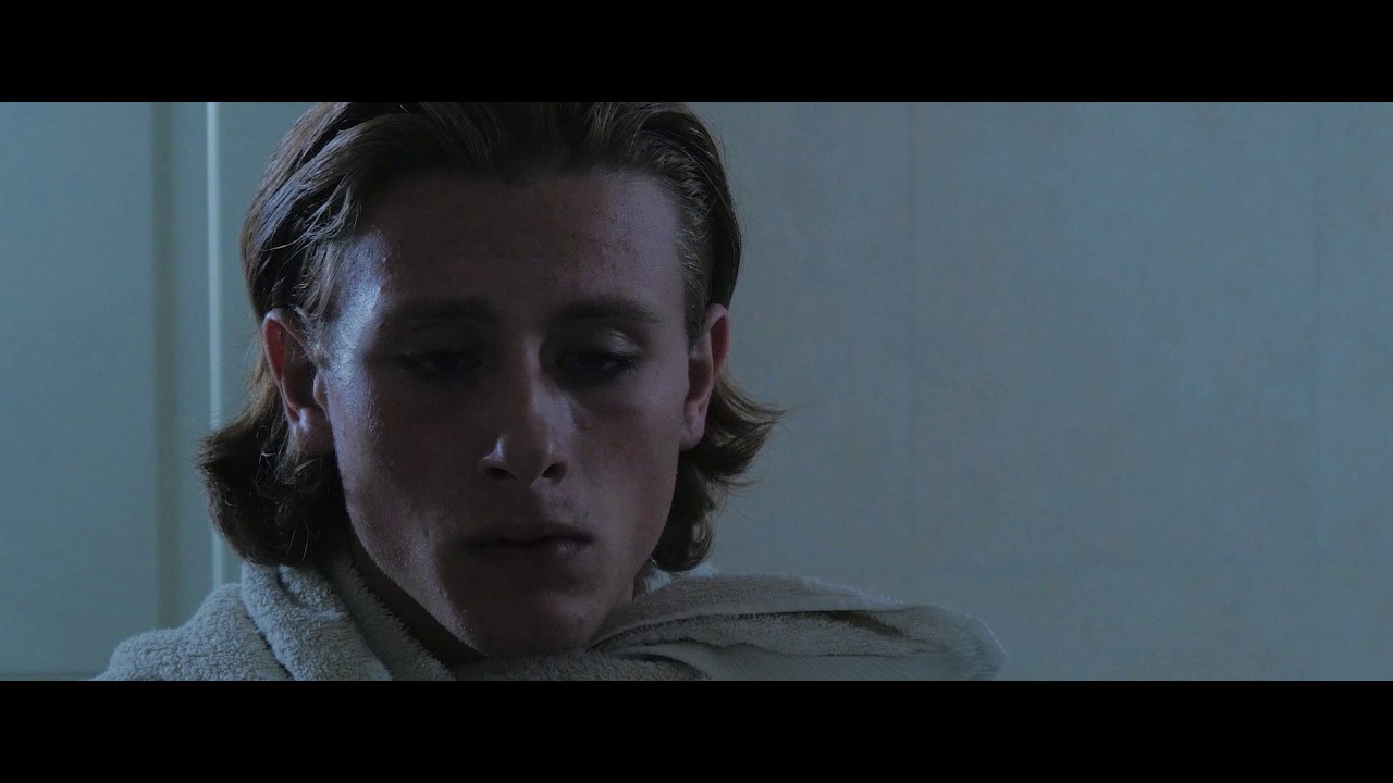 Fanelly - Superhero - YouTube