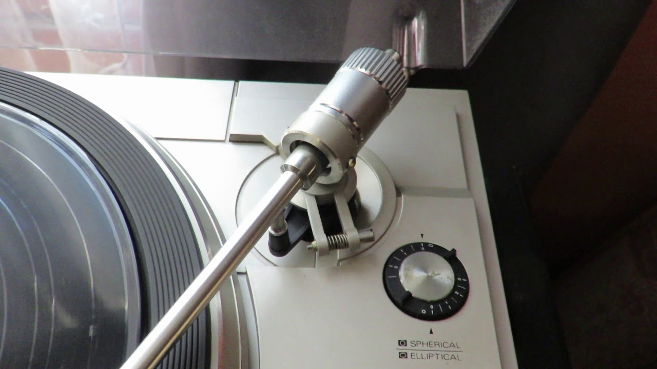 BASF 8440 + Shneider 2751 + Jamo Studio 170 - YouTube