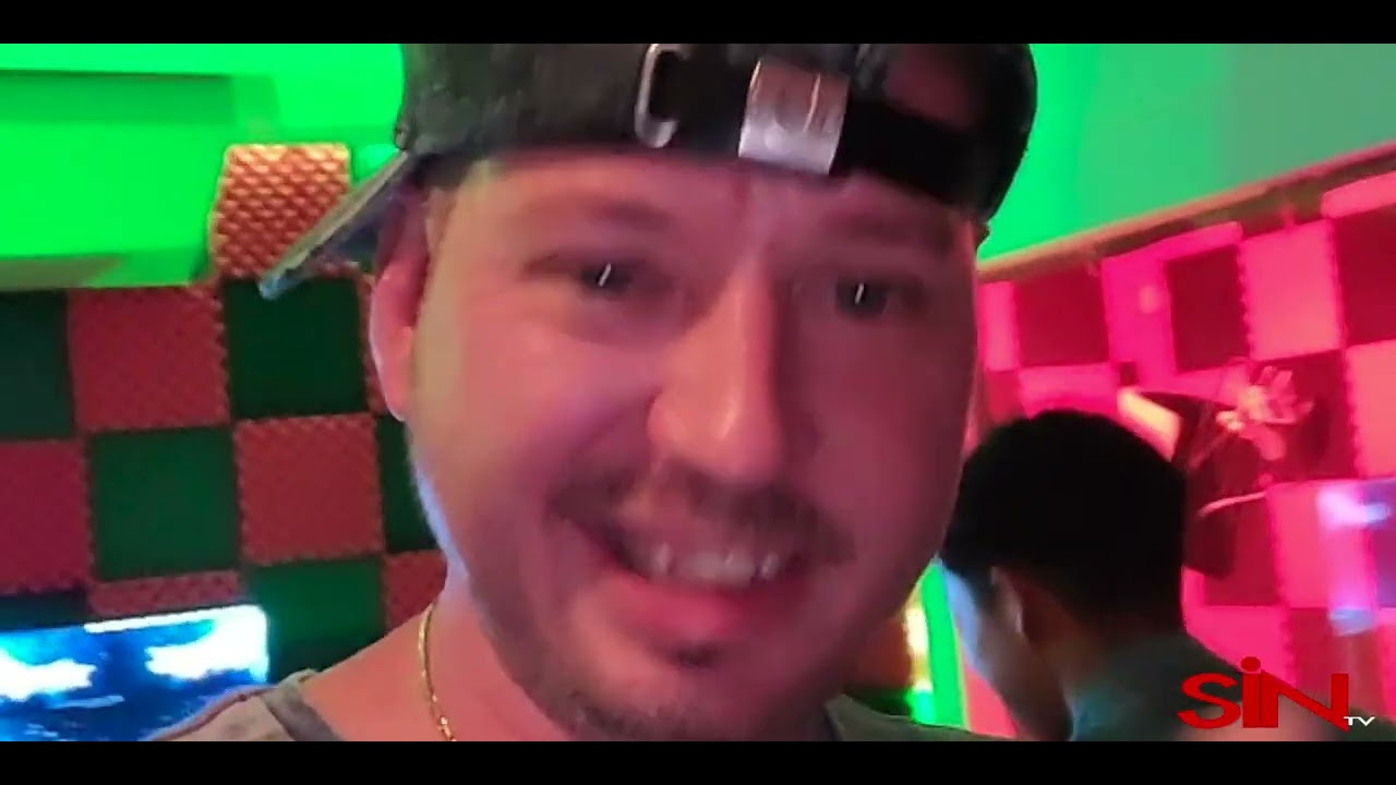 FIN BALL ROLLIN - YouTube