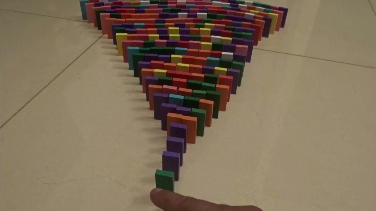 Domino Effect | Chain Reaction | Dominos Falling - YouTube