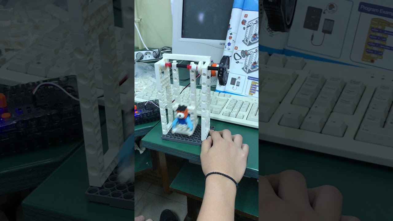 S4A Project 8 - Application of a Chain Gear - YouTube