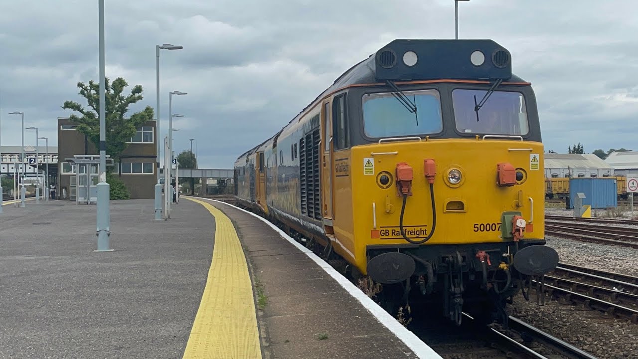 Rare/Unusual/Light Loco Moves & Unit Drag Compilation 2024 - YouTube