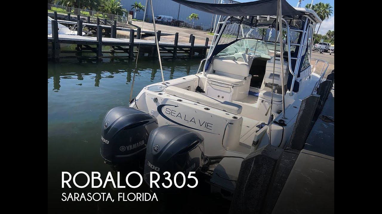 [SOLD] Used 2015 Robalo R305 in Sarasota, Florida - YouTube