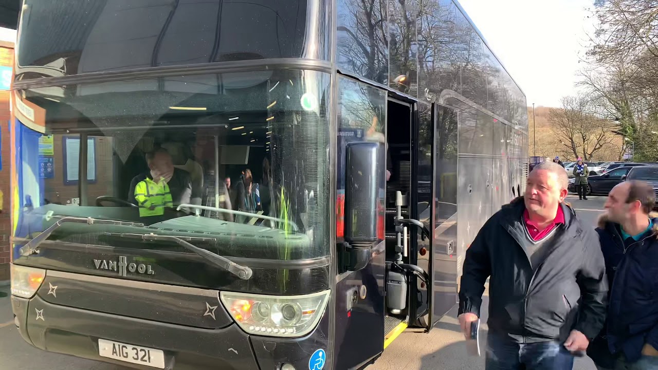 SheffWed Team Bus Arrived At Hillsborough Stadium - YouTube