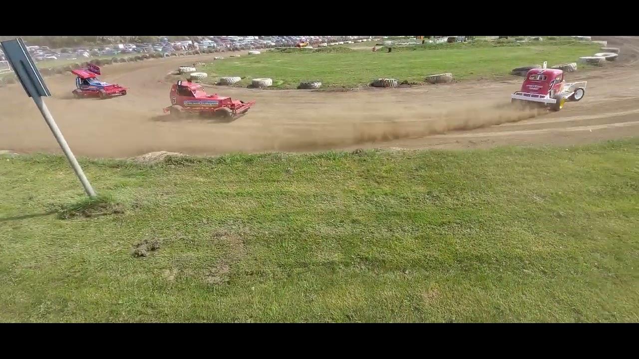 v8 heritage at Brampton raceway - YouTube