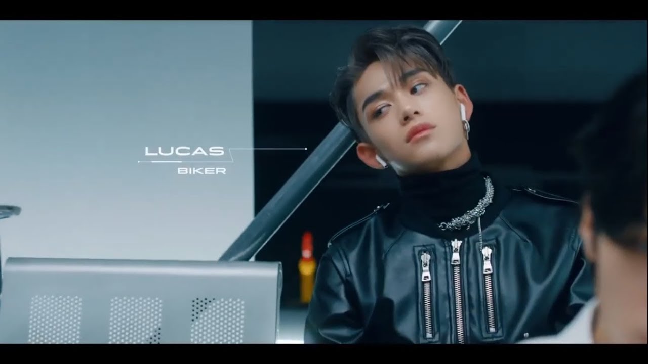 Lucas (WayV) - Ready for Take Off (cut) - YouTube