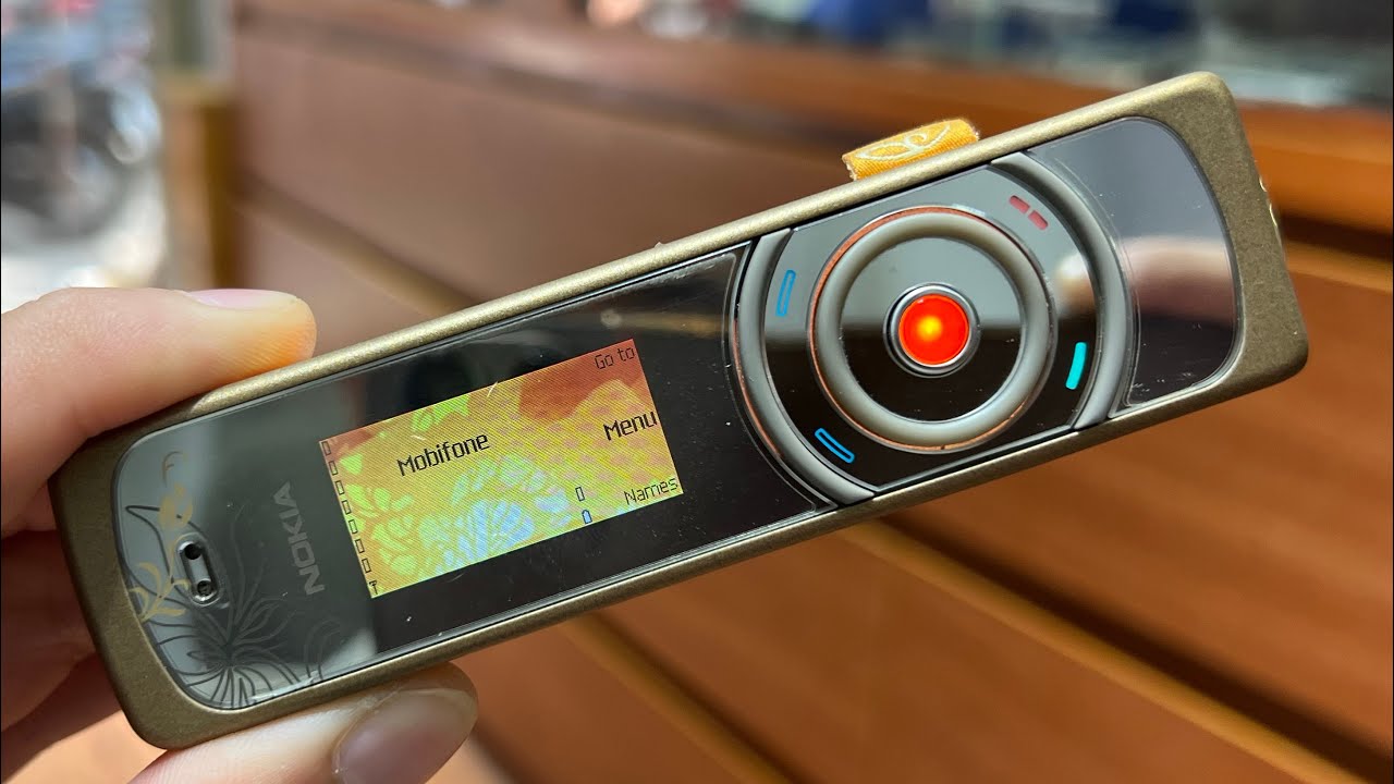 Nokia 7380 Thỏi Son năm nay chỉ còn là Huyền Thoại - YouTube