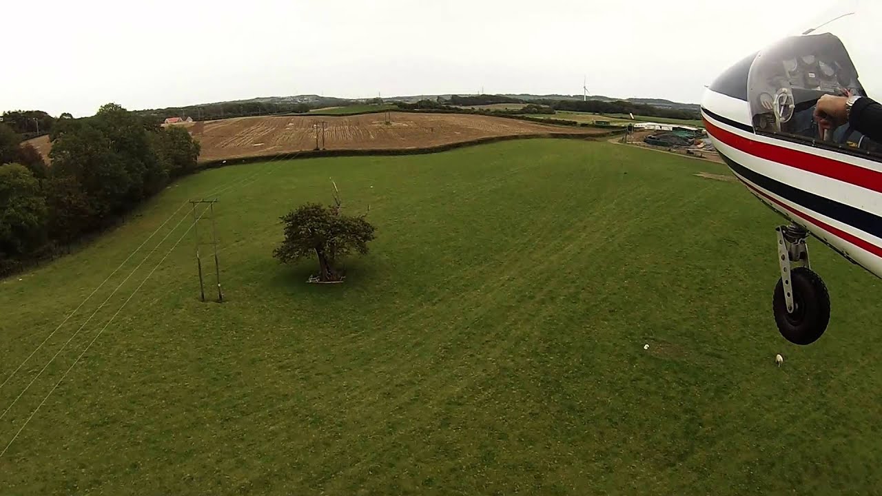 Old Park Farm airfield Landing runway 18 in Light winds - YouTube