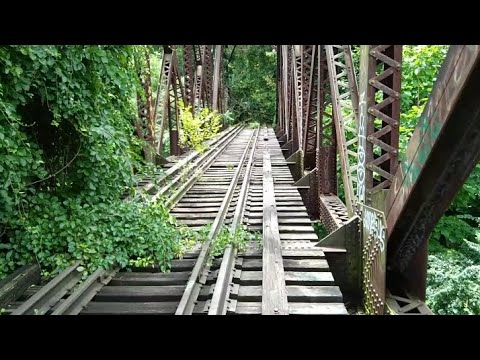 Where the CNJ Crossed the Lehigh Valley and Ironton railroads. Coplay ...