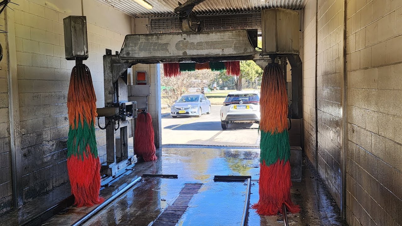 Ryko R5E UltraClean at Mobil with 7-ELEVEN in Fyshwick, ACT - YouTube