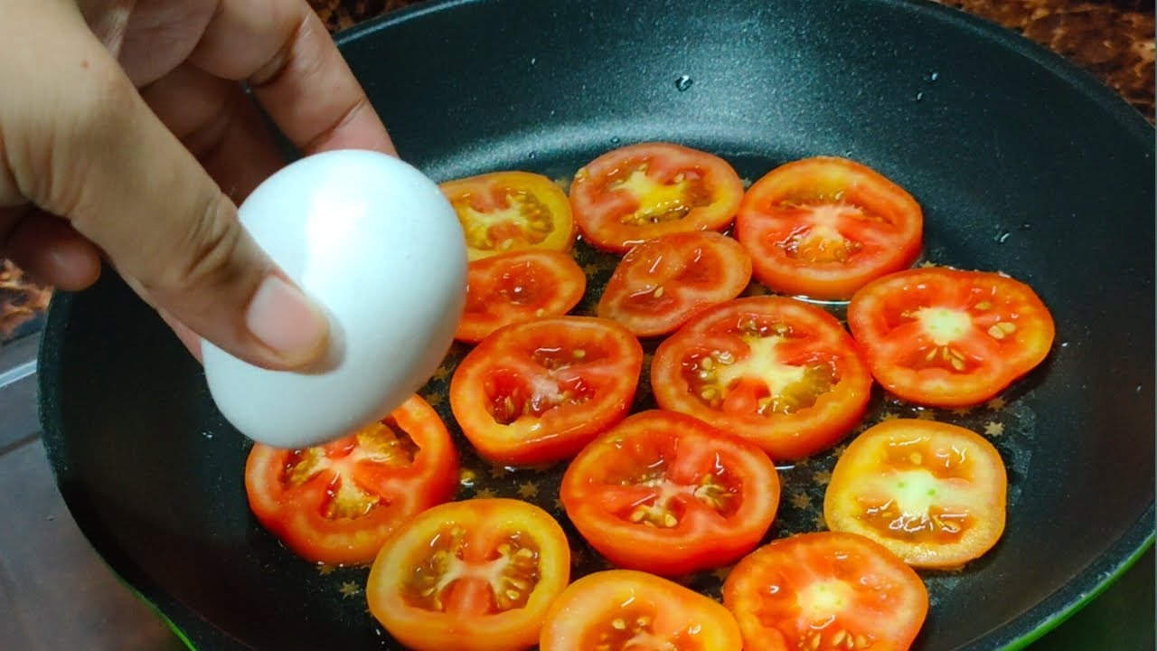 Kung may kamatis ka at itlog,try mo ito less than 5 minutes lang may ...