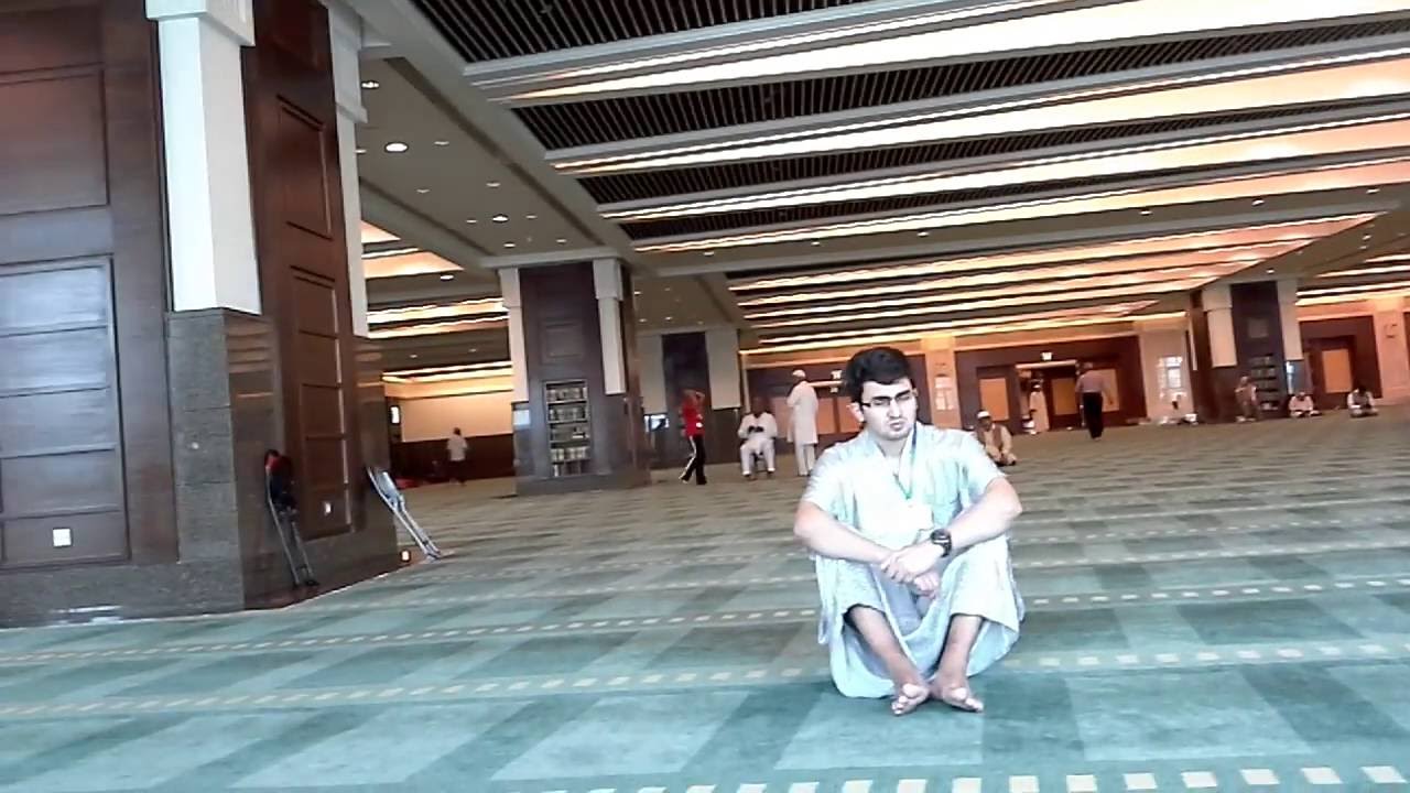 Makkah Clock Royal Tower Mens Prayer Hall - YouTube