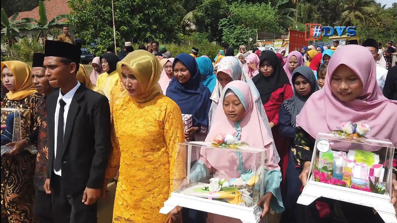 Pengantin Datang Adat Jawa " IIN MUTMAINAH & ANTON WIBOWO | Difa ...
