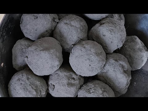 Soft black balls crush #relaxing ASMR 🖤