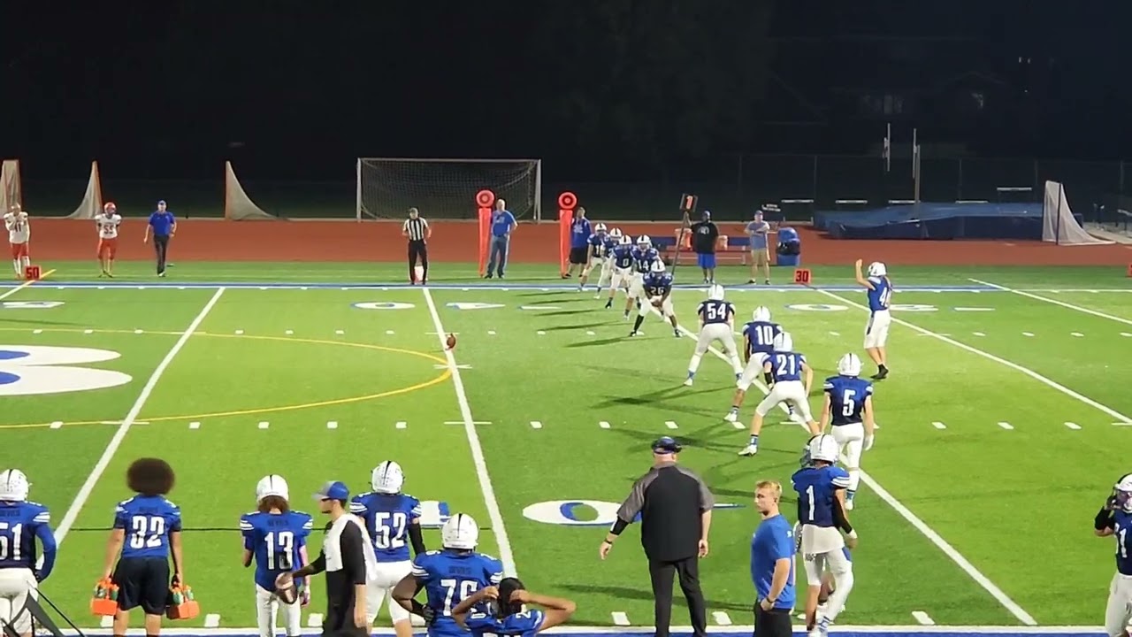 Julia Petry, Senior year. Batavia Blue Devils Varsity 2022, Female ...